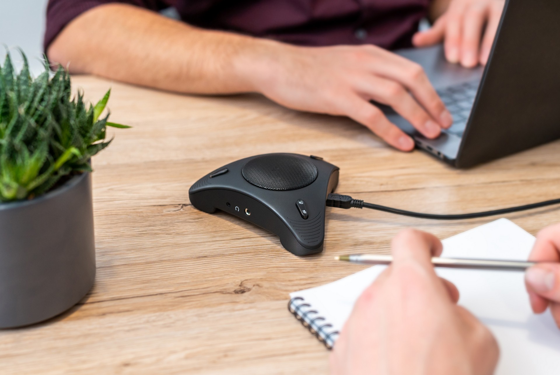 VOICE Call PRO | Niceboy